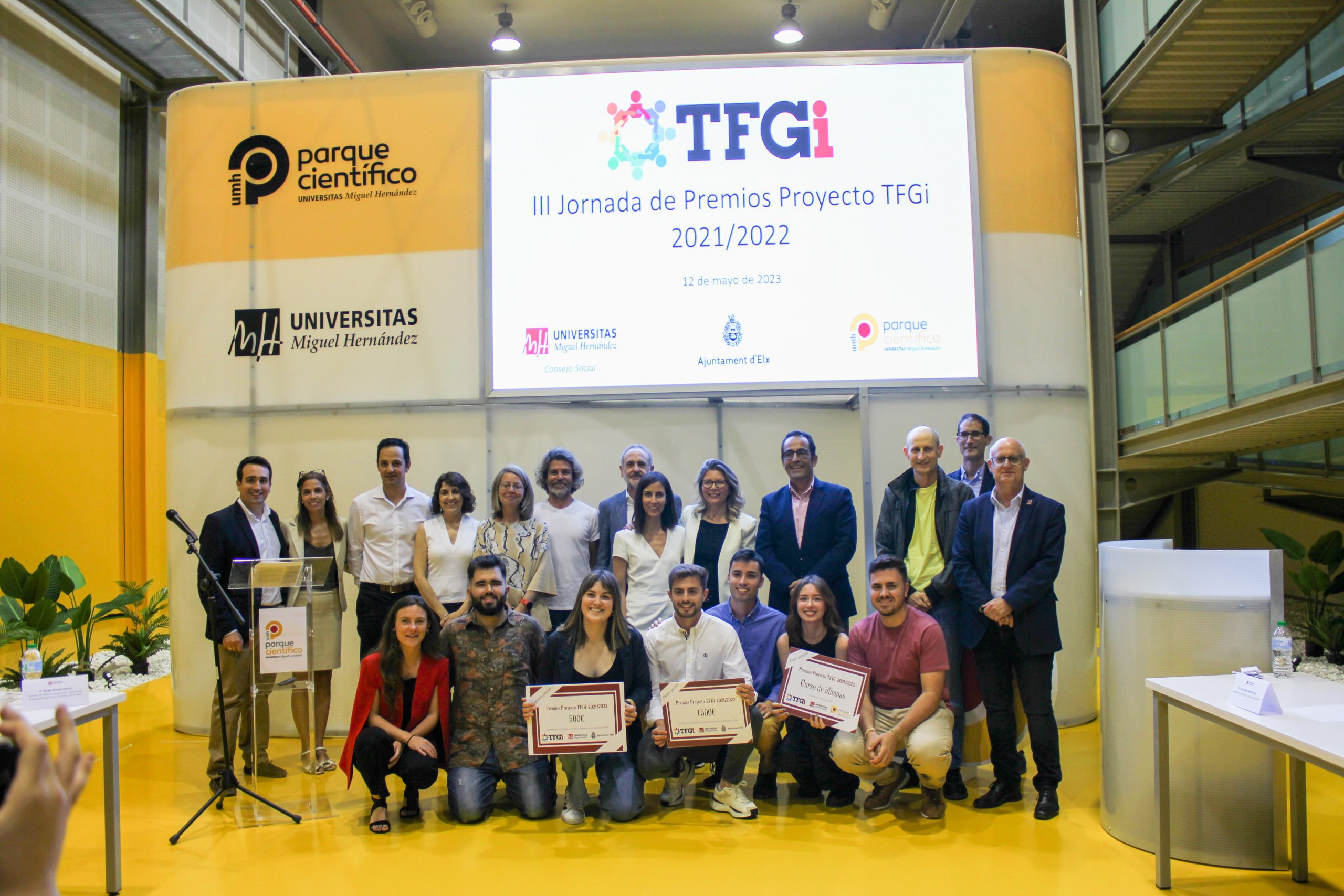 Noticias | Realización de TFGs interdisciplinares